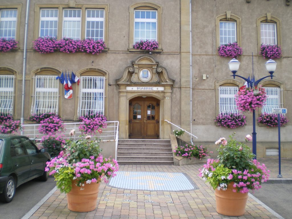 Numéros utiles établissements - Mairie Montois-la-Montagne